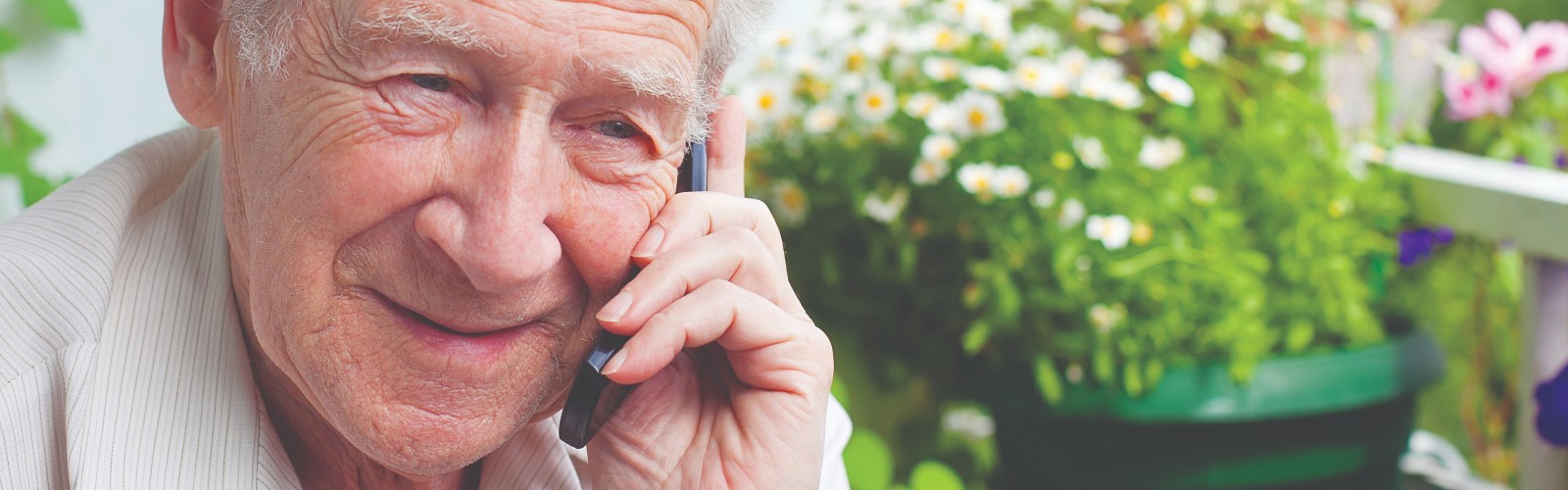 We need more telephone friends | Discover | Age UK