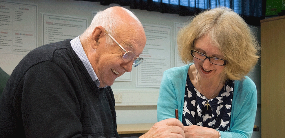 How we help older people stay safe and warm at home | Age UK